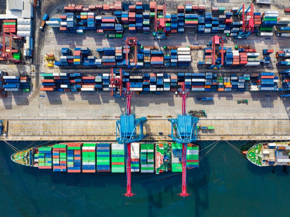 UAE foreign trade hits $1.42 trillion in 2024, led by services and ...