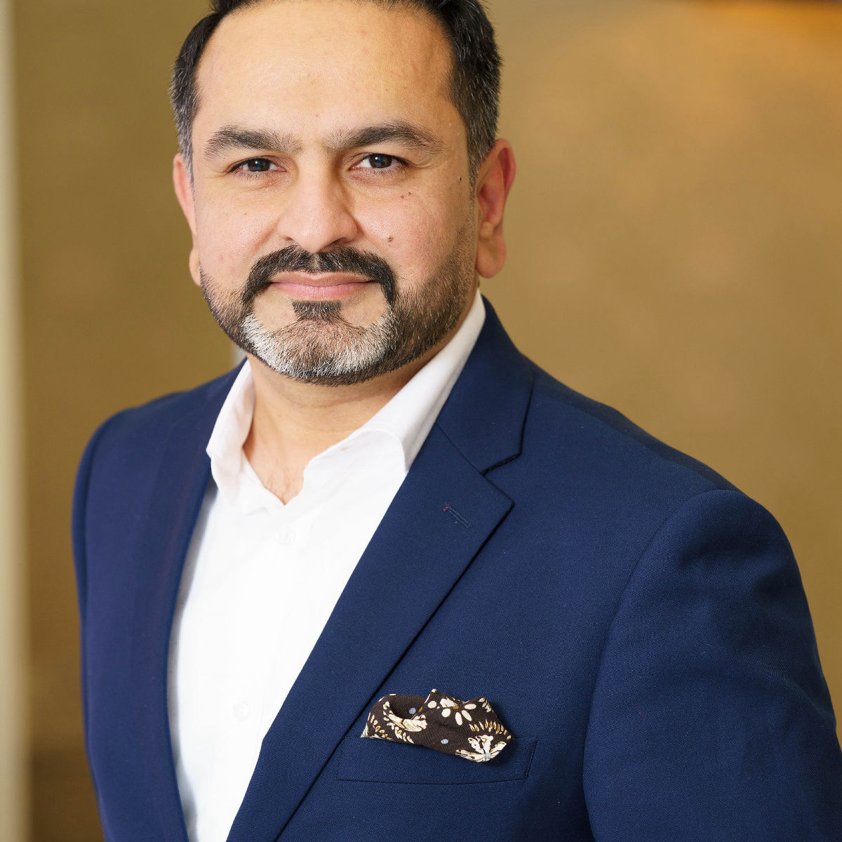 Bayt CFO: UAE Jobs Market Active, Driven by Replacement Hiring ...